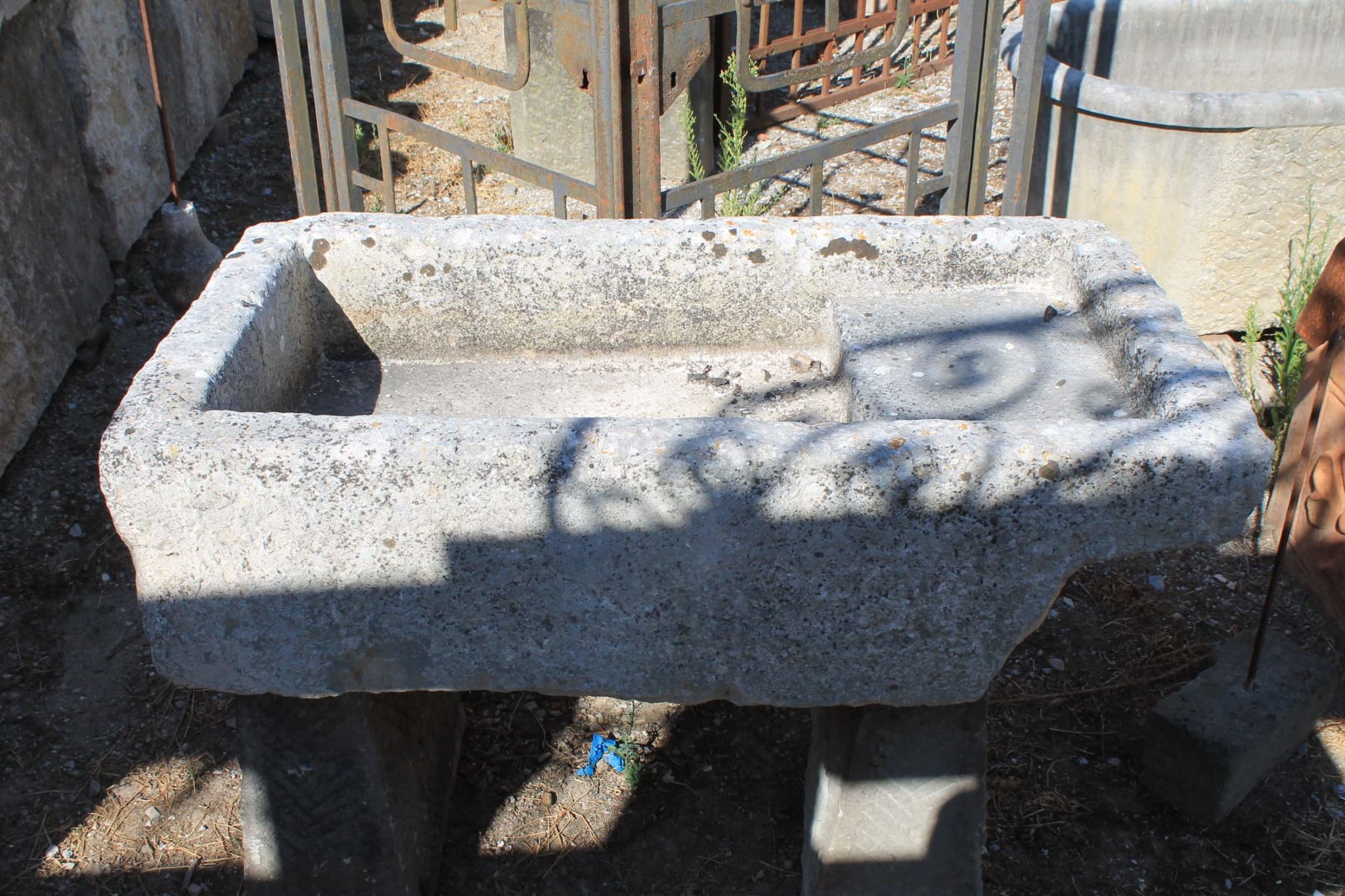 Lavatoio antico del Sud Italia - Brick and Stone | Materiali di ...